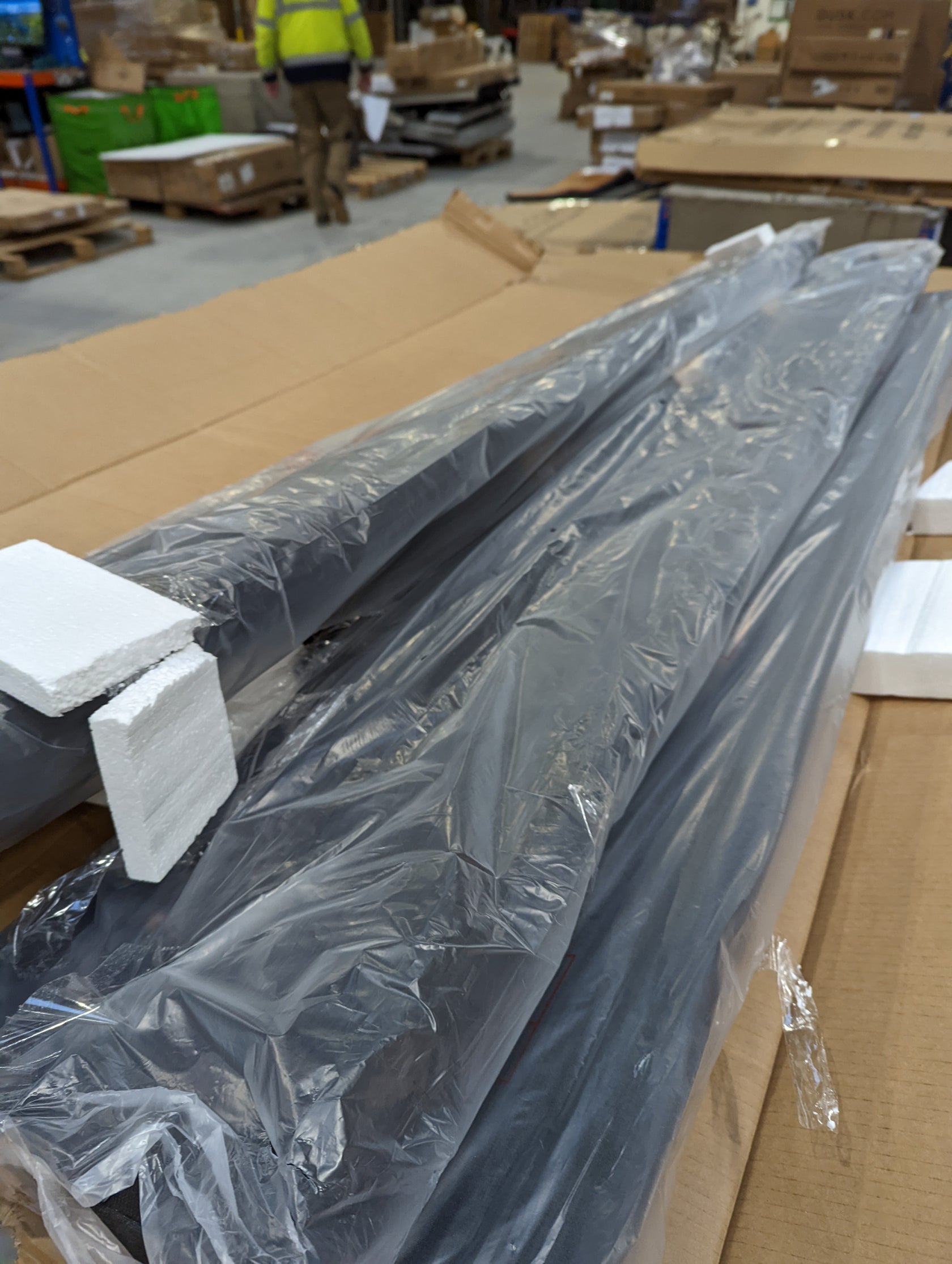 Lot of 4 x Dusk Beds grade-BER Spares or repair RRP £1604.00 ...